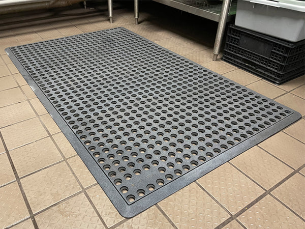 G-Series® Drain Thru (Grit Surface) – Rhino Mats