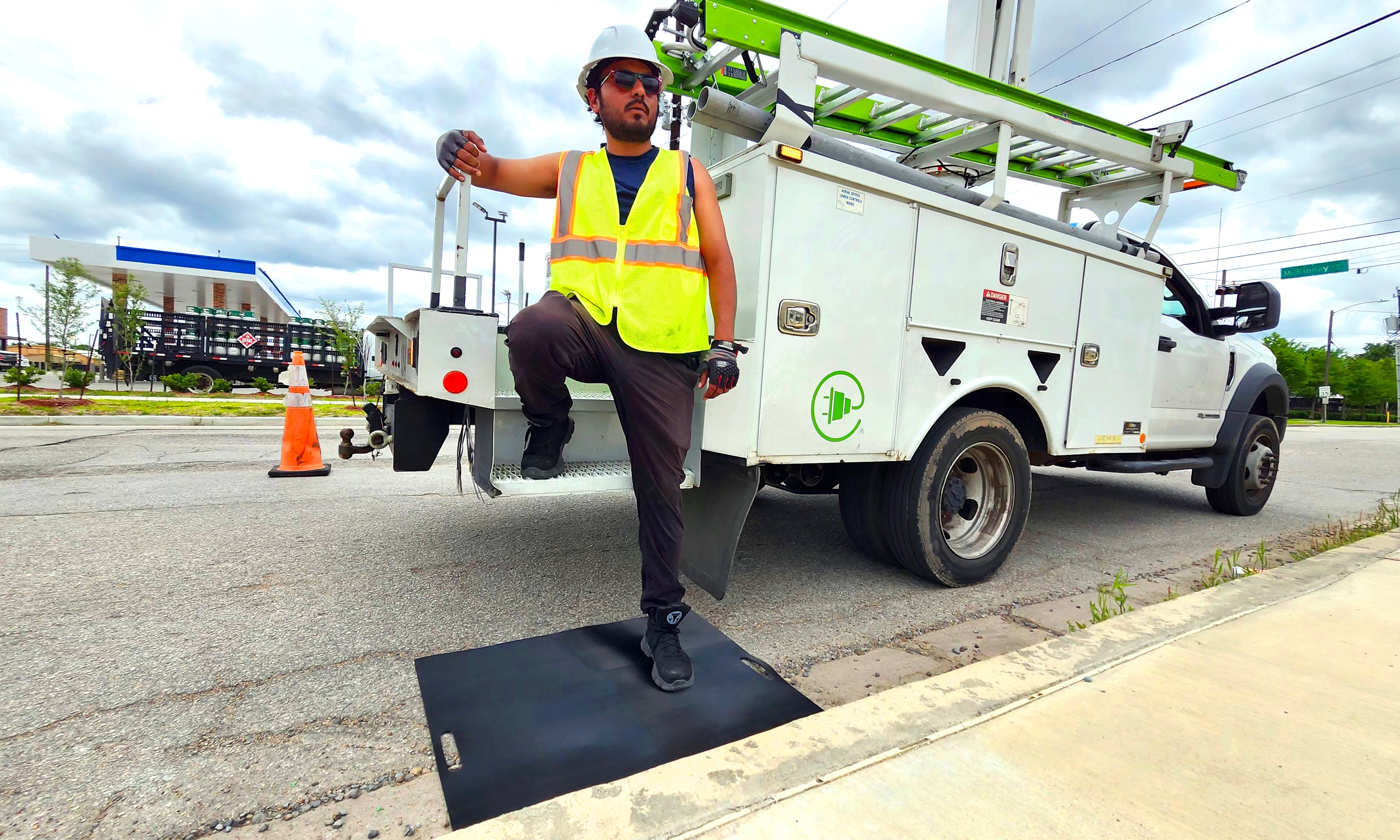 Switchboard Mats - Dielectric – Rhino Mats